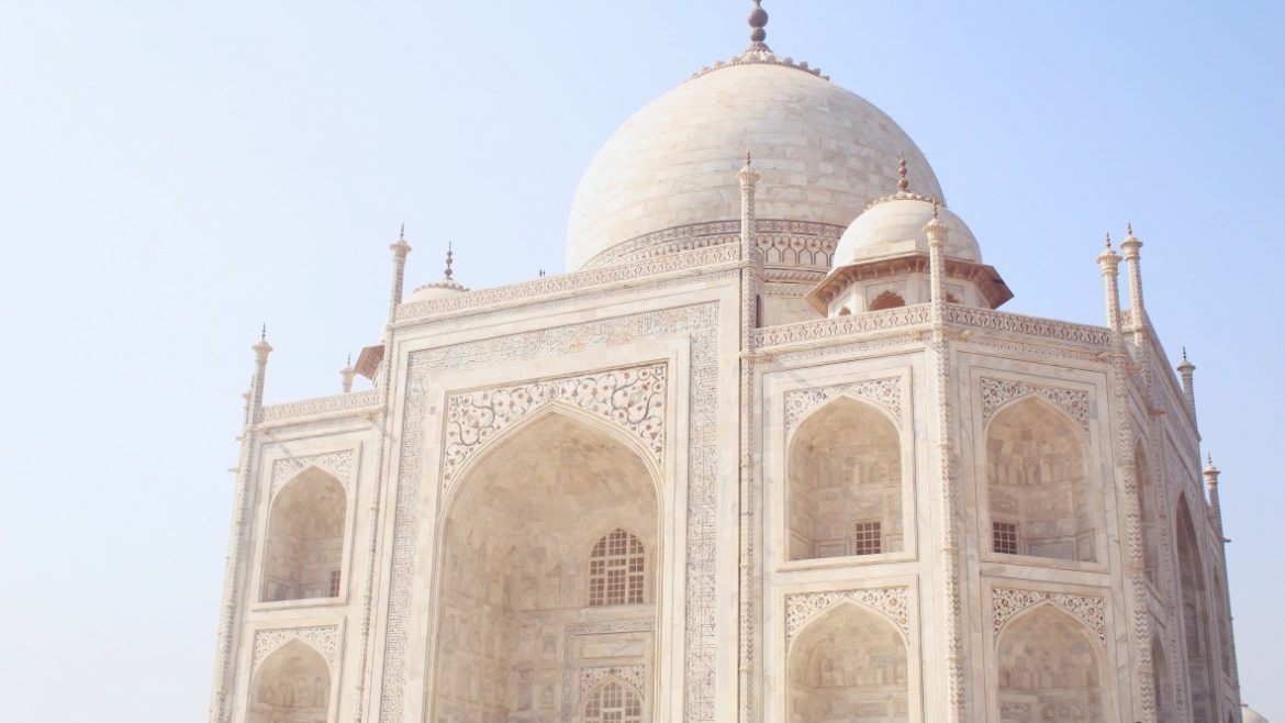 Secrets behind the Taj Mahal | Reporter on the Road